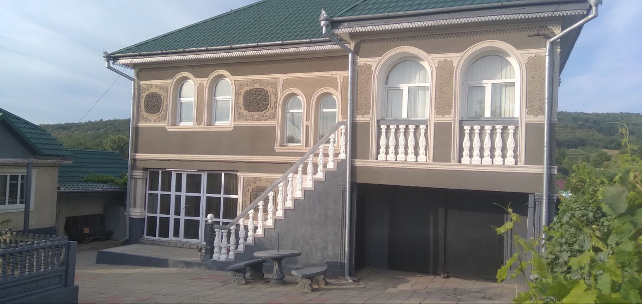 Se vinde casa 2 nivele