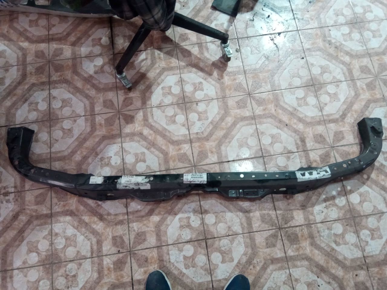 Панень передняя Toyota Tundra 53205-0C050