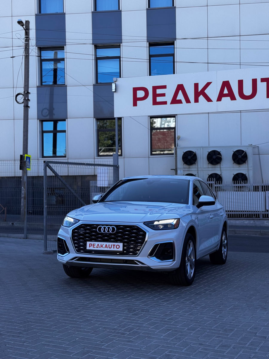 Audi Q5 an. 2024 cu rulaj 11446 km, Benzină, 42999