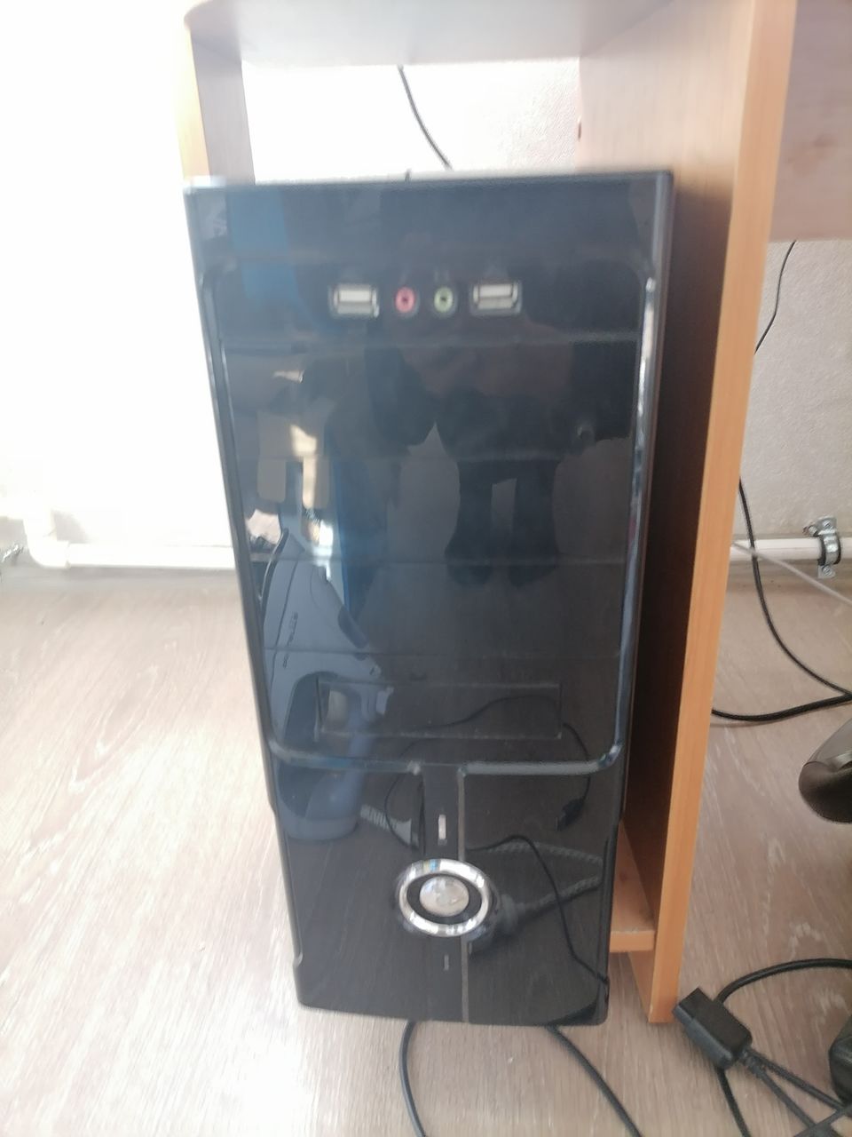 Calculator și boxe.