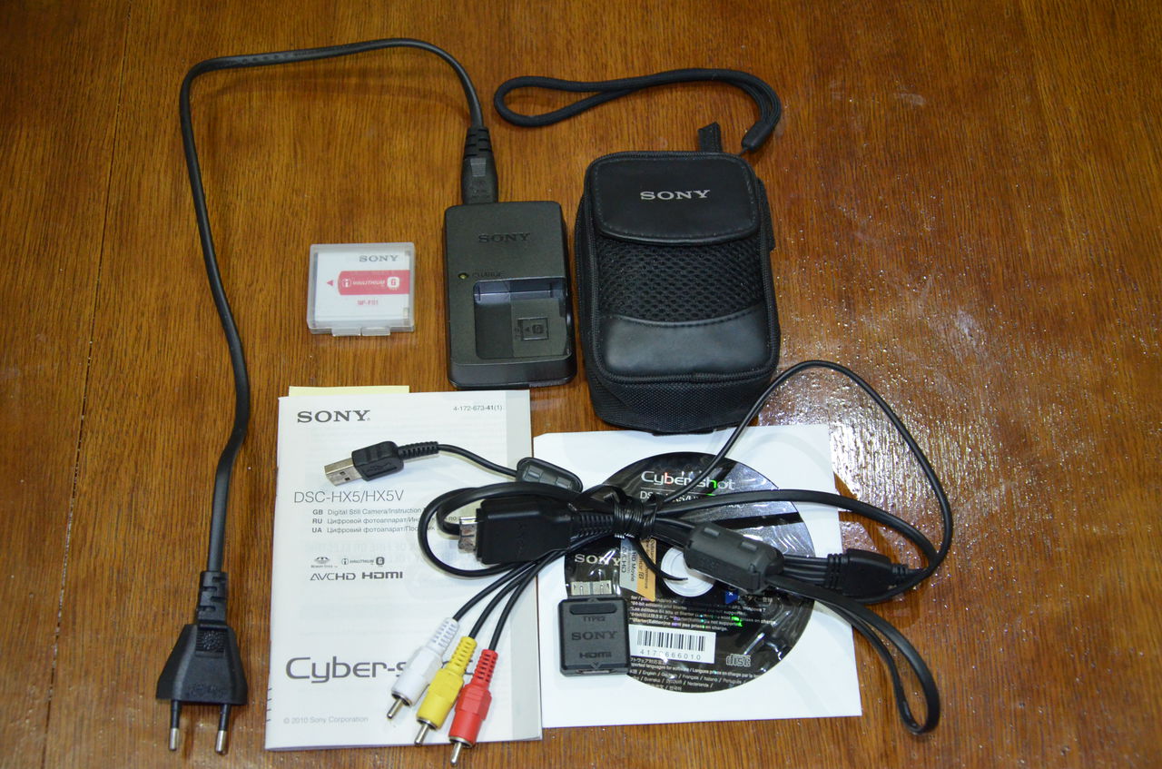 Sony Cyber-shot DSC-HX5V (HD AVCHD)- 1800 лей + 16Gb Memory stick Pro ...