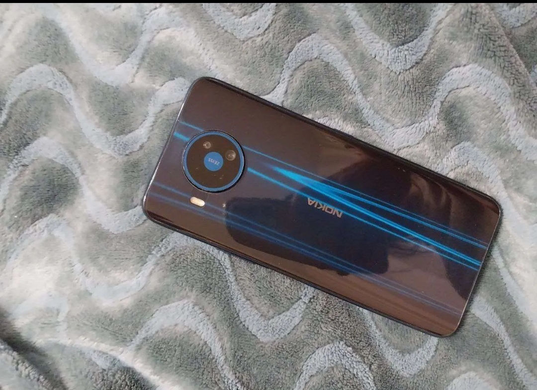 Nokia 8.3