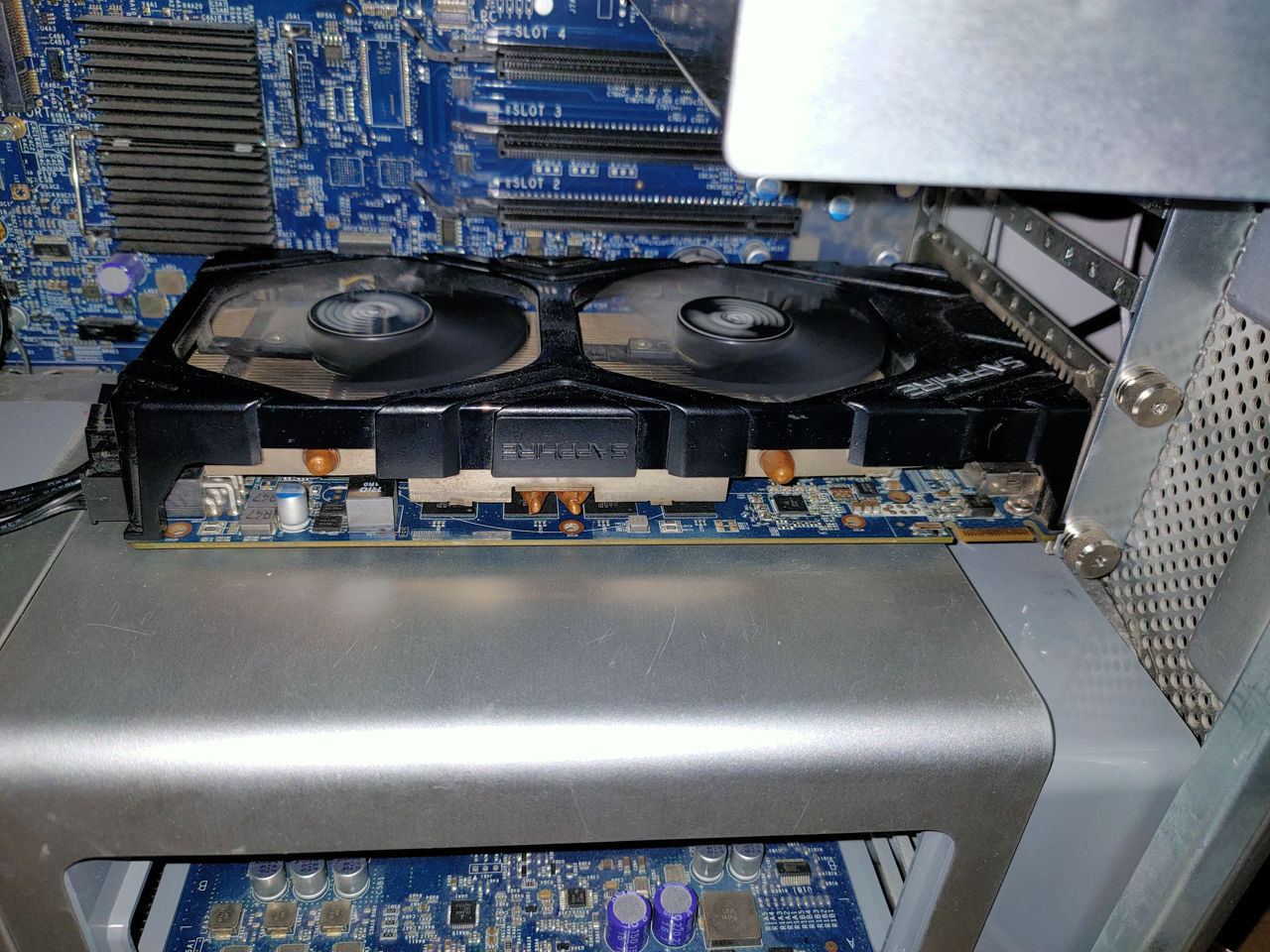 Amd Radeon HD 7850//2gb//ddr 5//256-bit