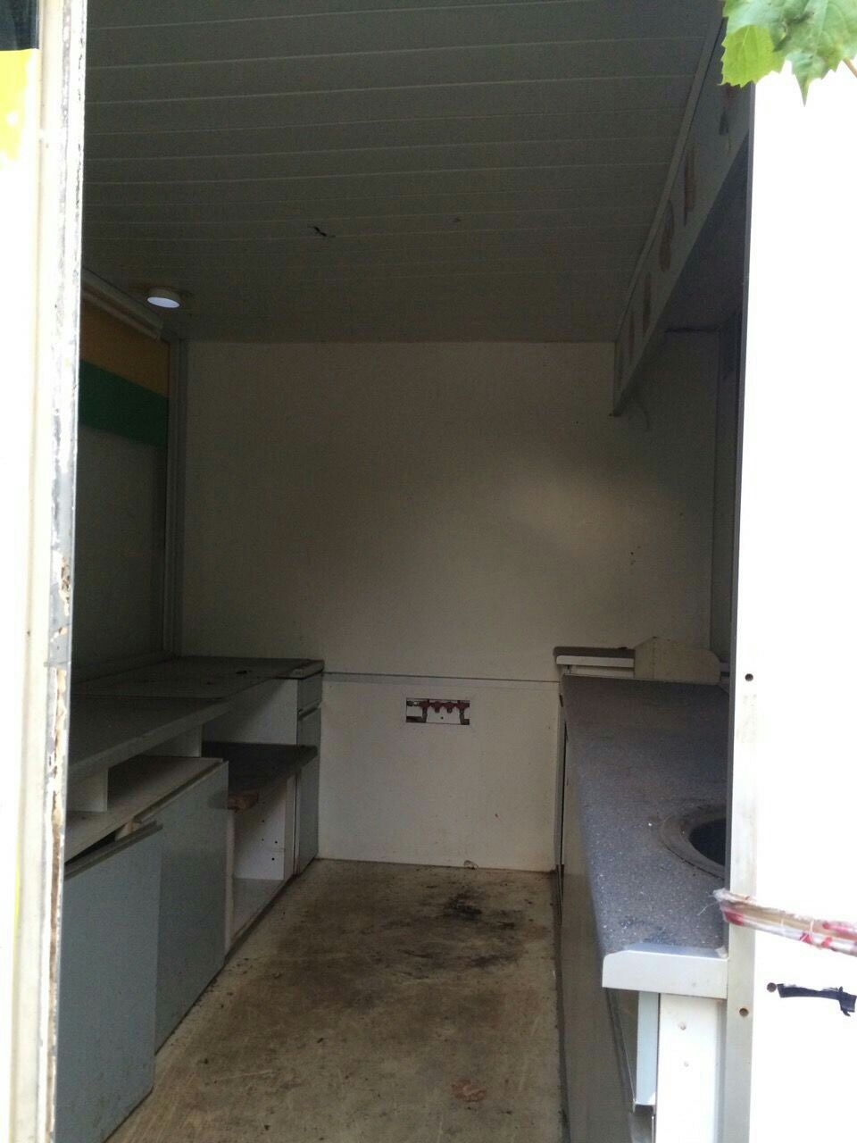 Remorca-ghereta