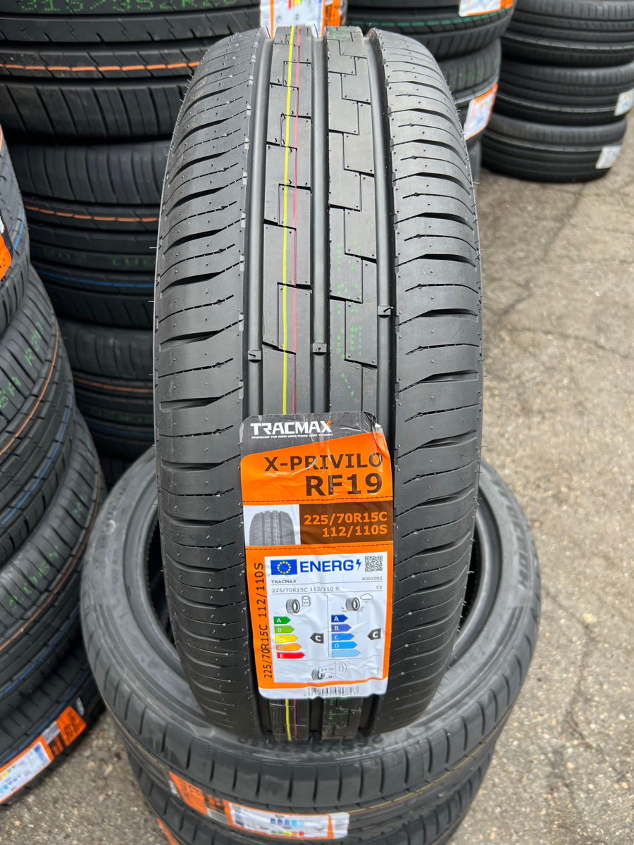 225/70 R15C Tracmax Xprivilo RF19/ Доставка, livrare toata Moldova