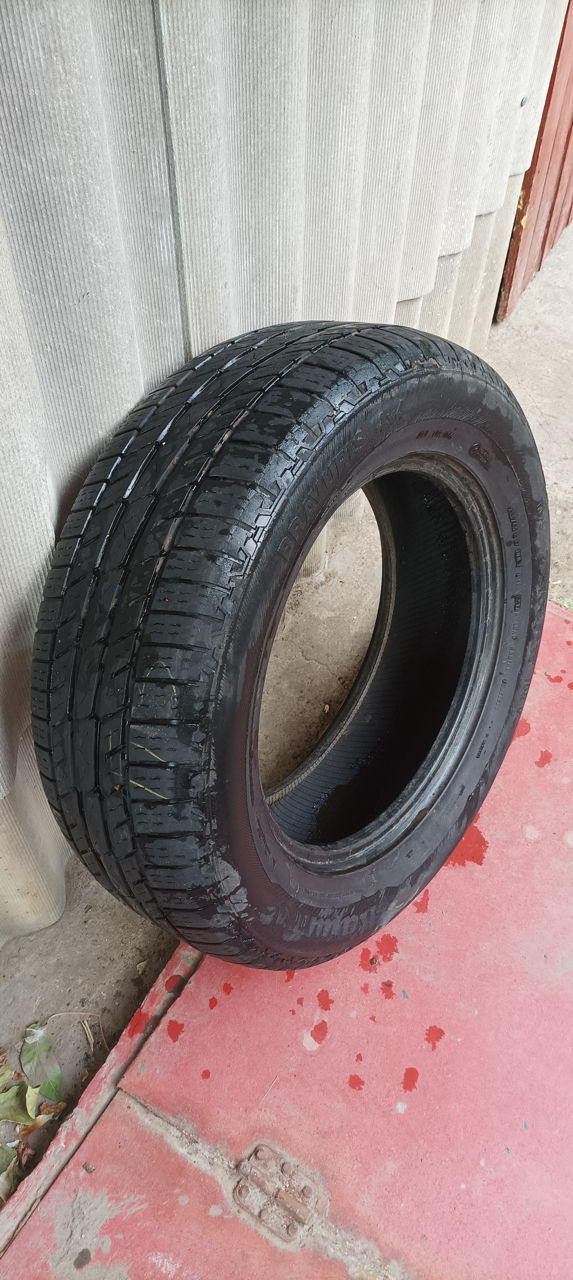 235/65 R17