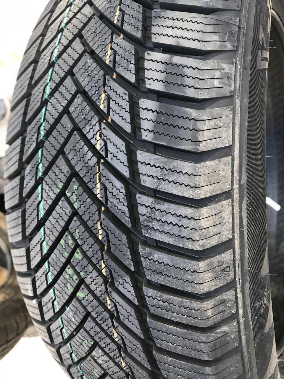 215/65 R16 Tracmax S130 Winter / Доставка, Livrare