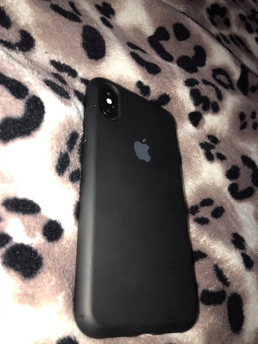 vand iphone x original 64gb. urgent!!