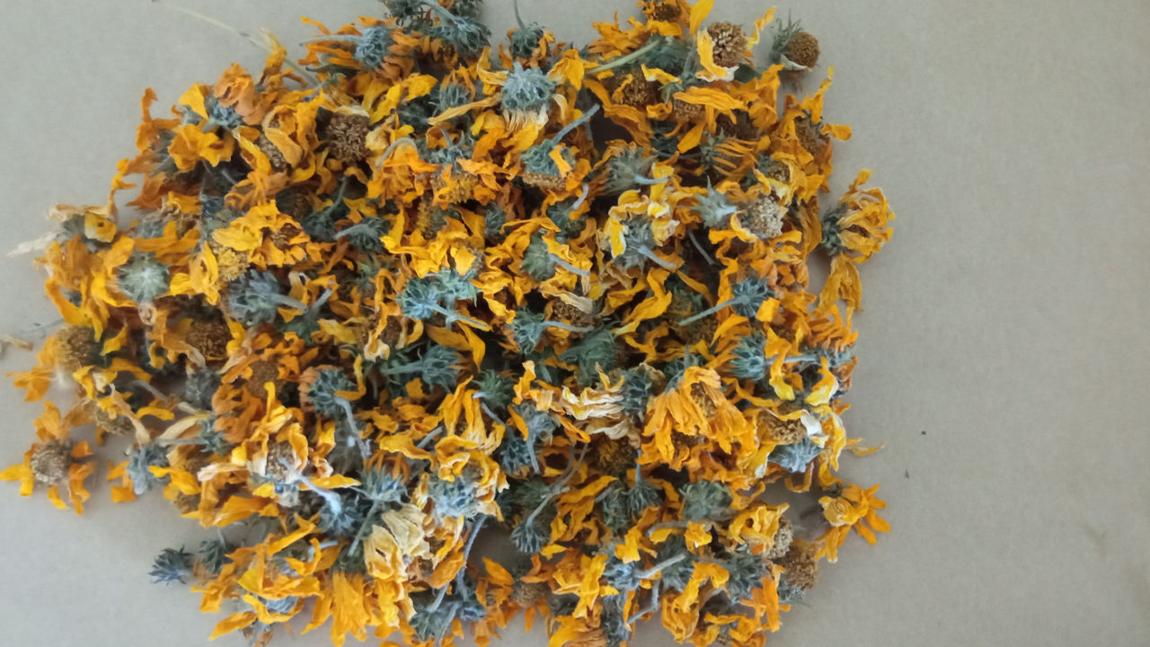 Făină de topinambur și felii uscate de topinambur