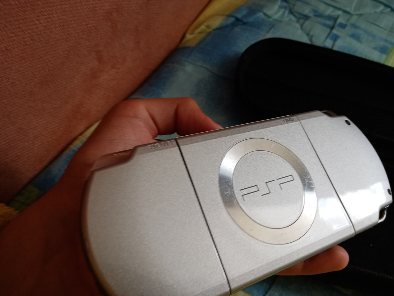 PSP 4000 приставка