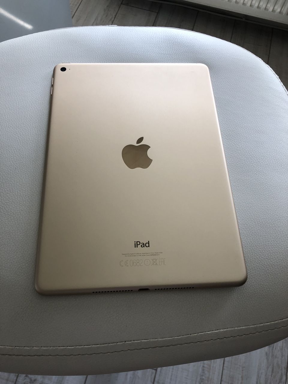 Ipad Air 2 apple Gold в отличном состоянии