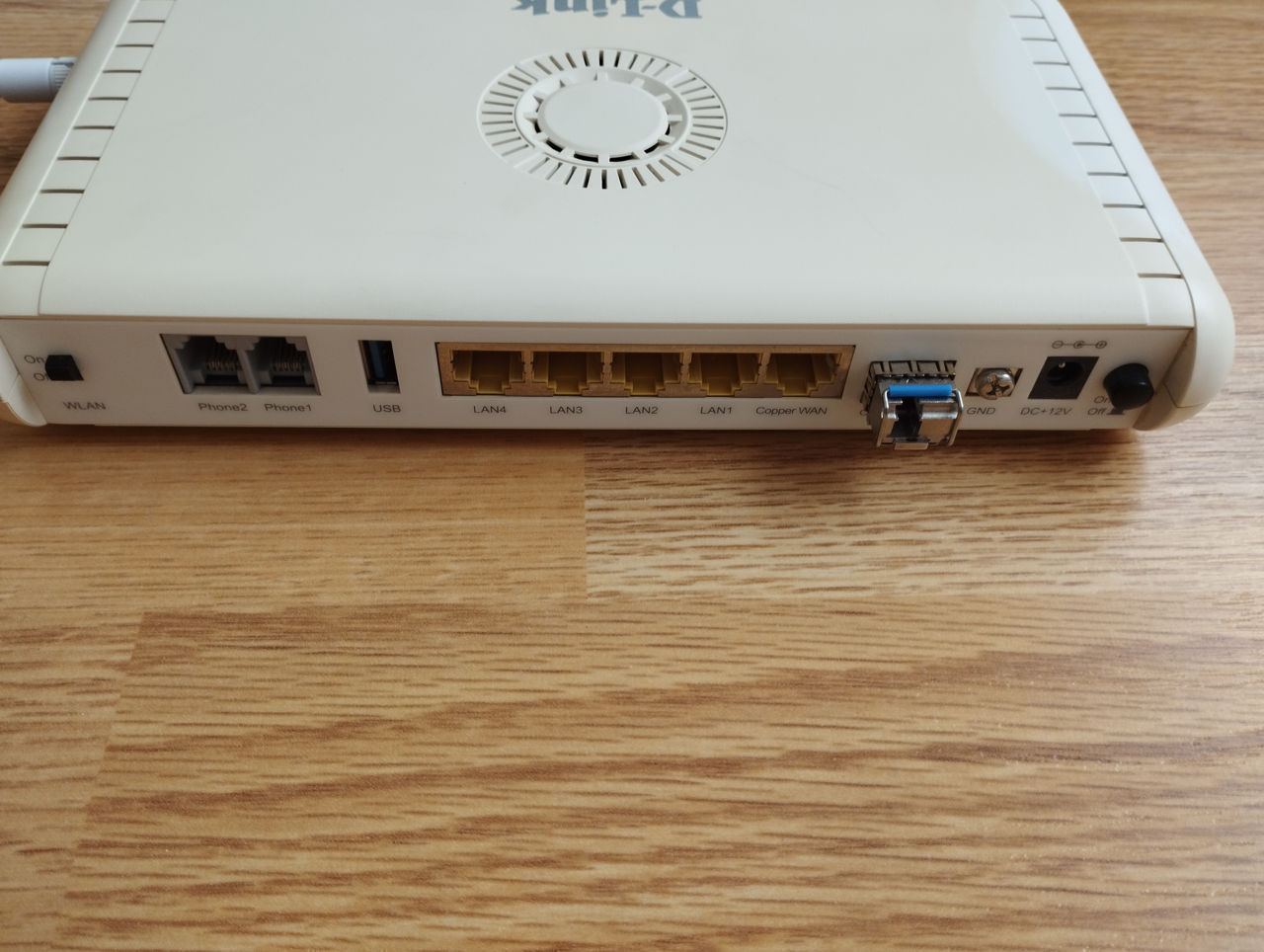 Wi-Fi Router D-Link Fibra Optica