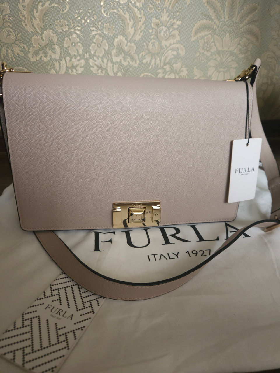 Geanta noua originala Furla 1927!Procurata din magazin authentic!