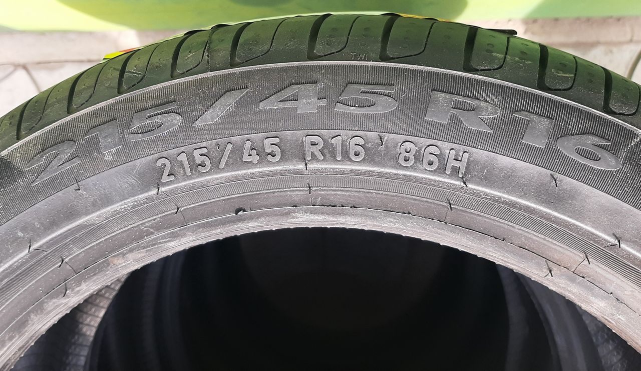 215/45 r16 pirelli noi