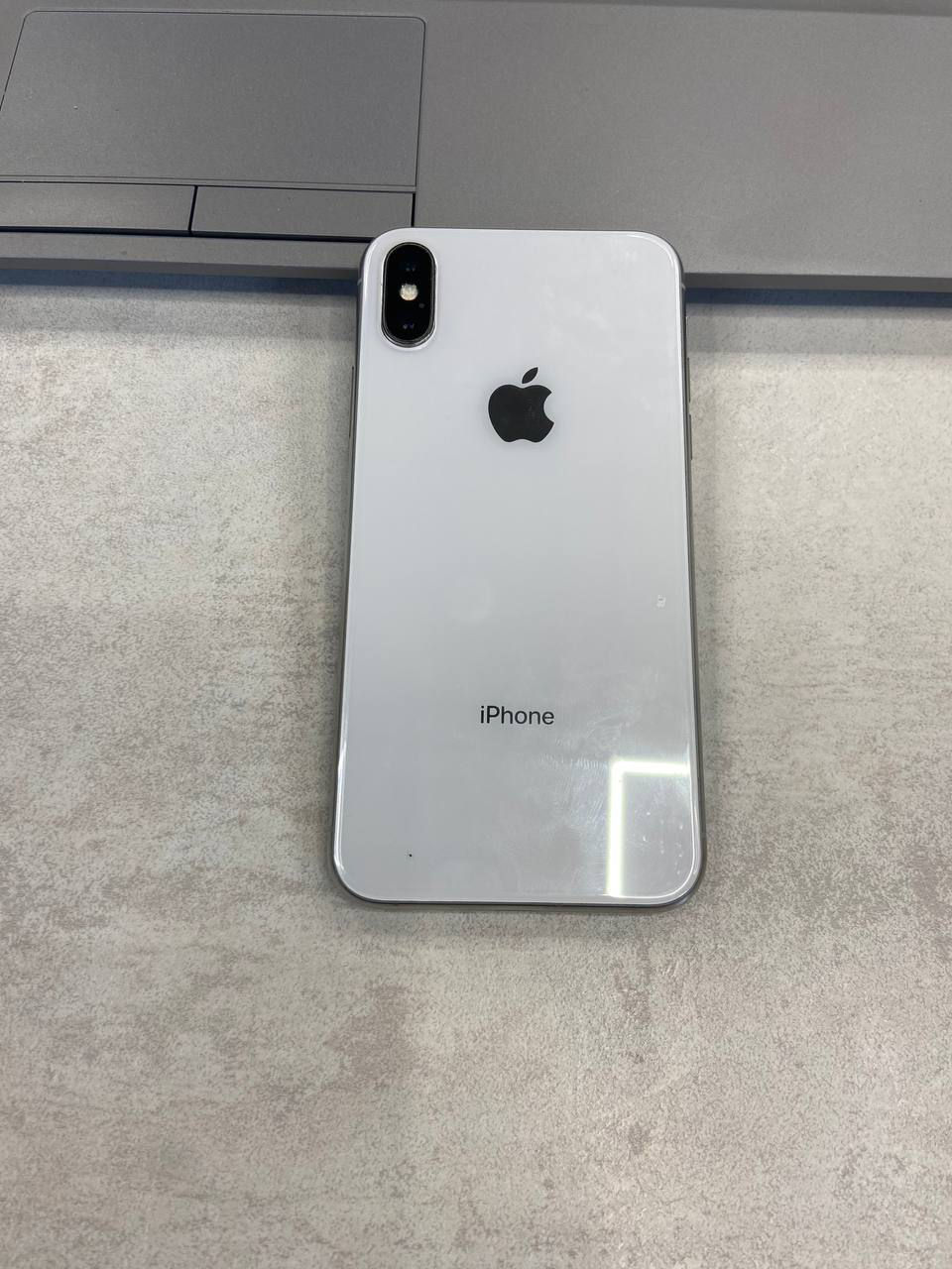 Iphone x 64gb silver