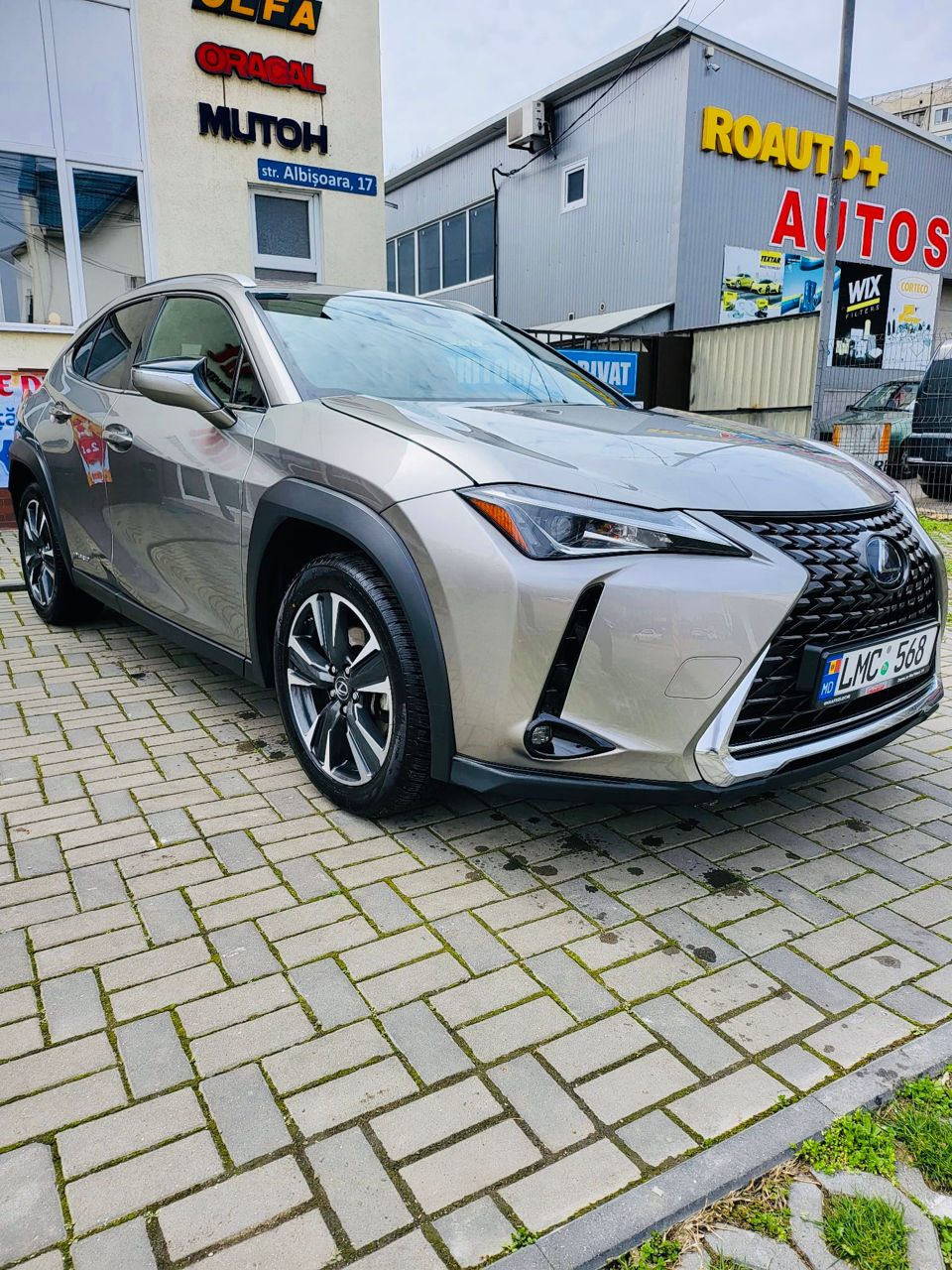 Lexus UX