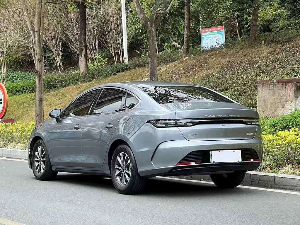 Byd Destroyer 05 an. 2025 cu rulaj 10 km, Plug-in Hybrid (benzină), 12500