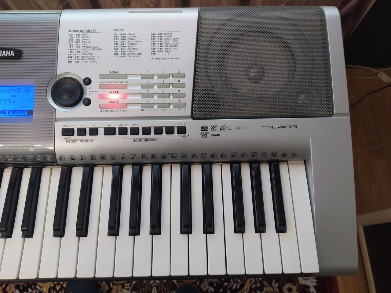 Yamaha PSR E 403