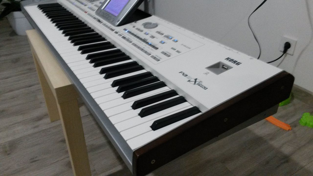 Korg Pa2x pro