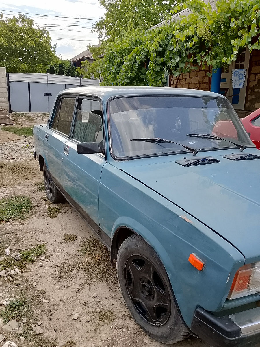 Lada / ВАЗ 2107 2002 г. с пробегом 69000 км, Бензин, 1000
