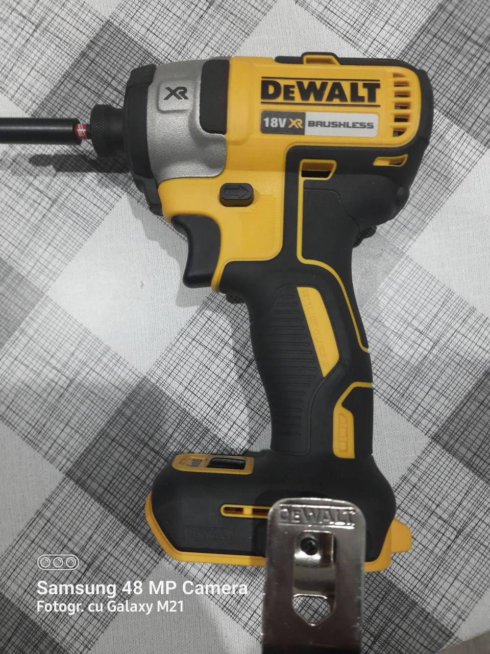 Dewalt dcf 887