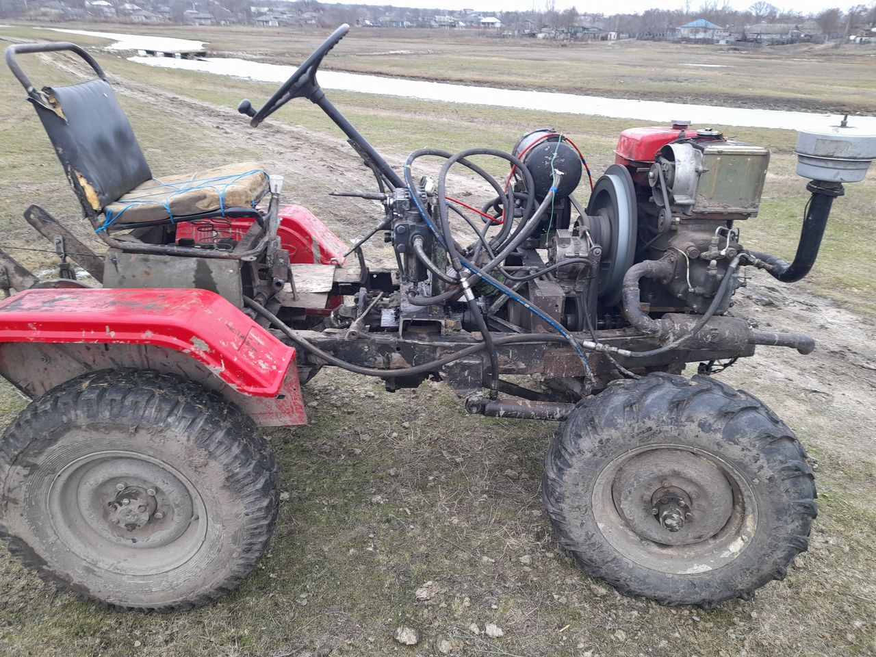 Vind mini tractor 24 cai