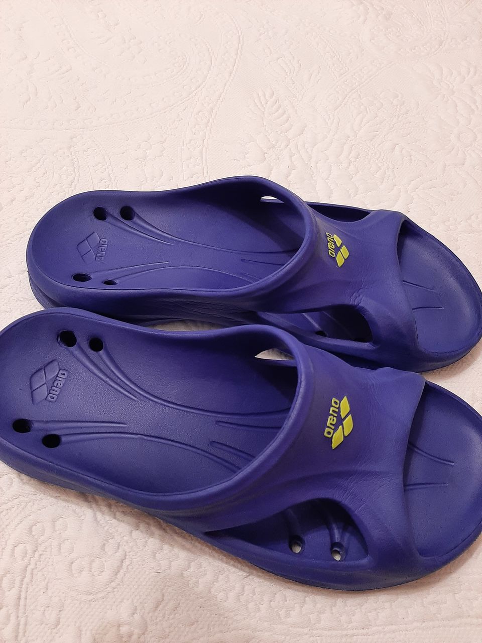 Slapi de piscina originali "Arena"