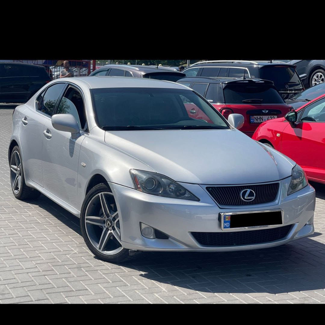 Lexus IS Series