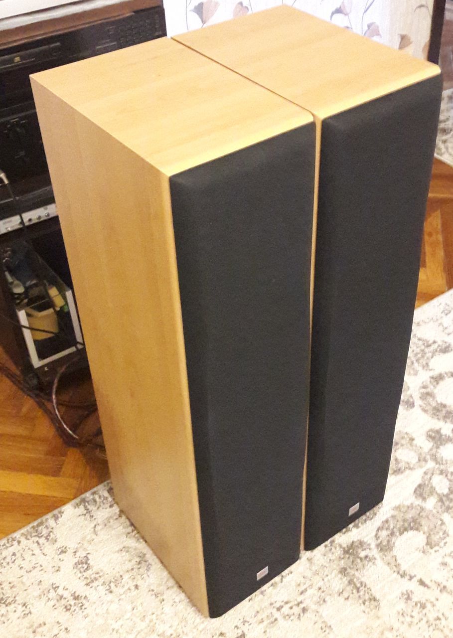 JBL E80 Northridge.