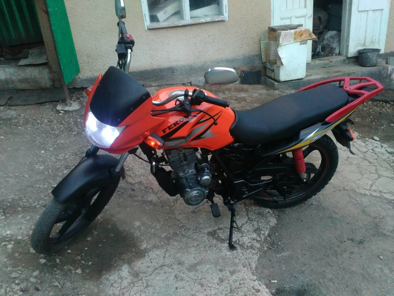 Fekon cumpar orice model