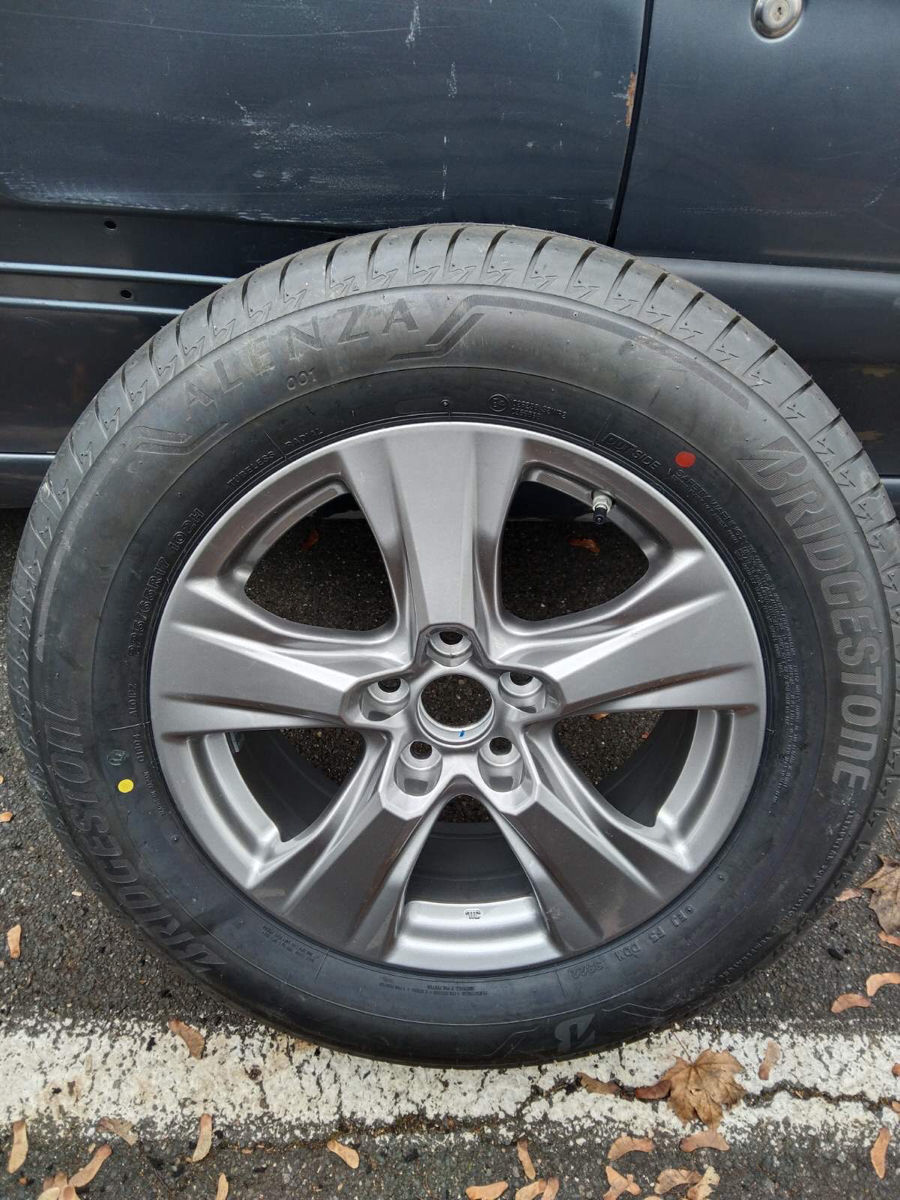 Jante cu anvelope noi 225/65/R17 RAV4