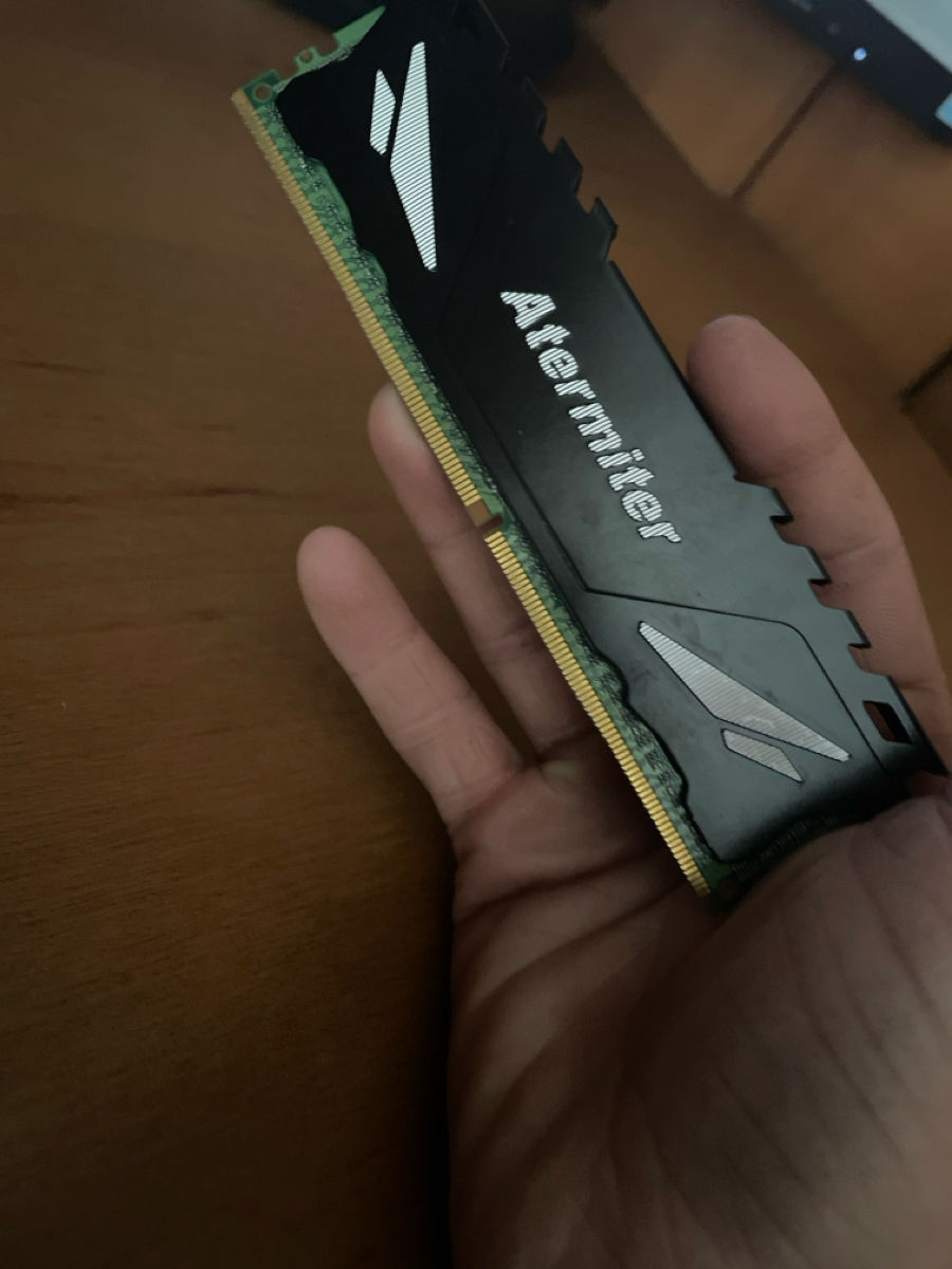 Atermiter 16gb 2400Mhz