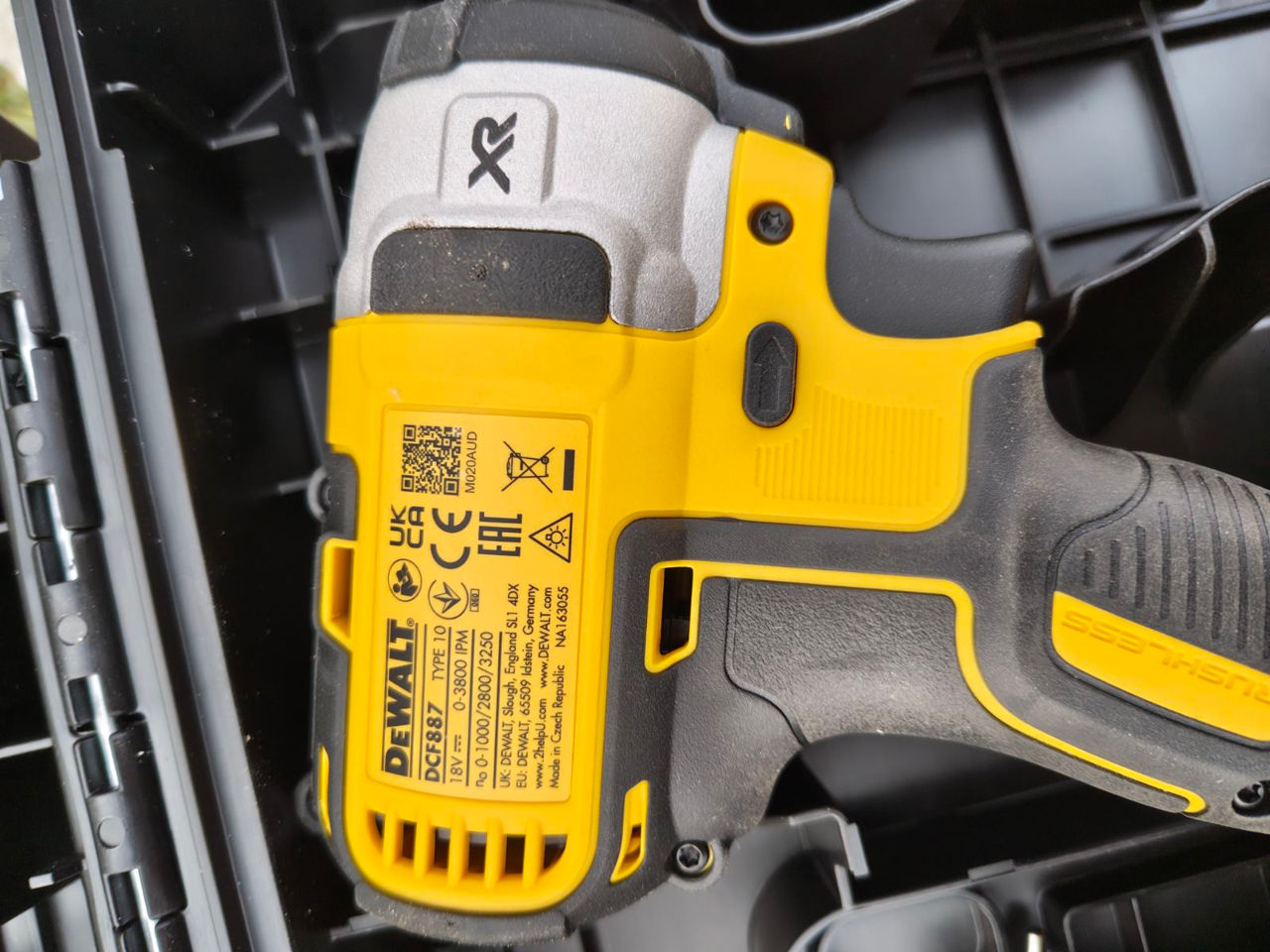 Dewalt DCF887 (DCF 887)