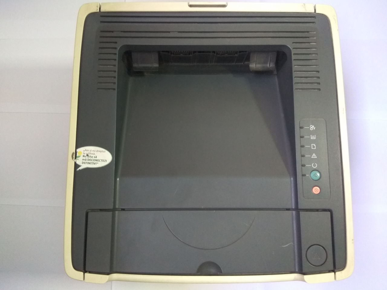 HP LaserJet P2015dn Лазерный принтер.