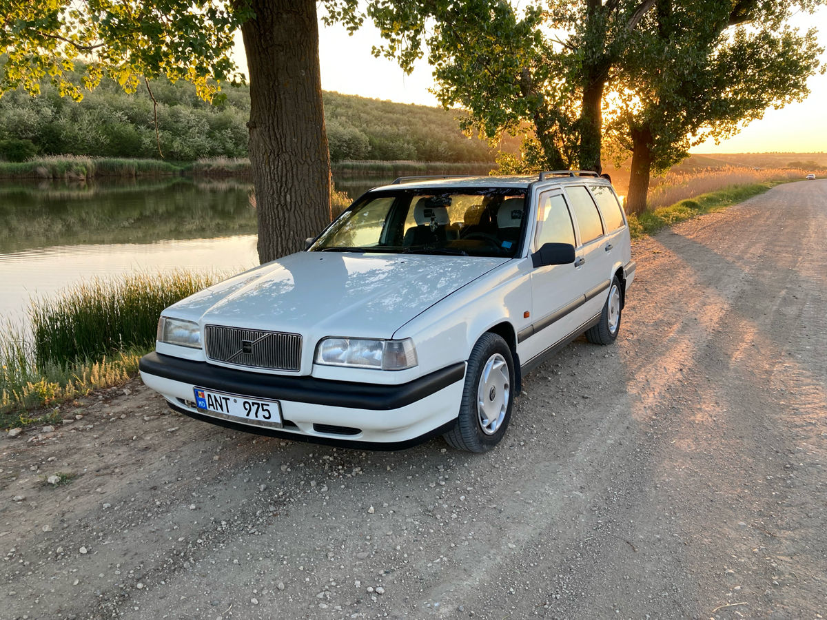 Volvo 800 Series