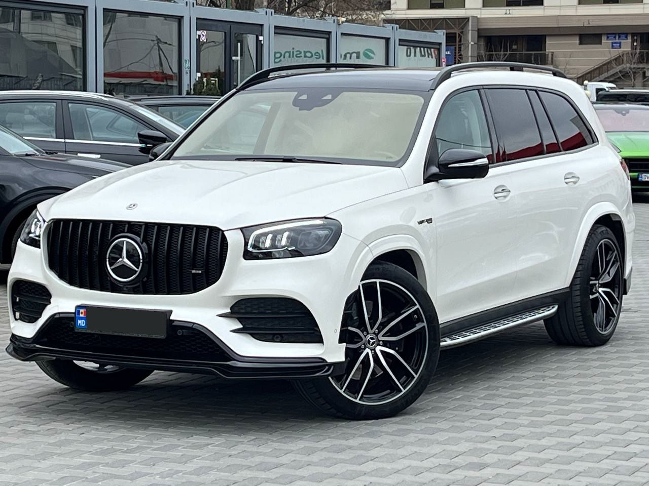 Mercedes GLS-Class an. 2022 cu rulaj 58492 km, Benzină, 123999