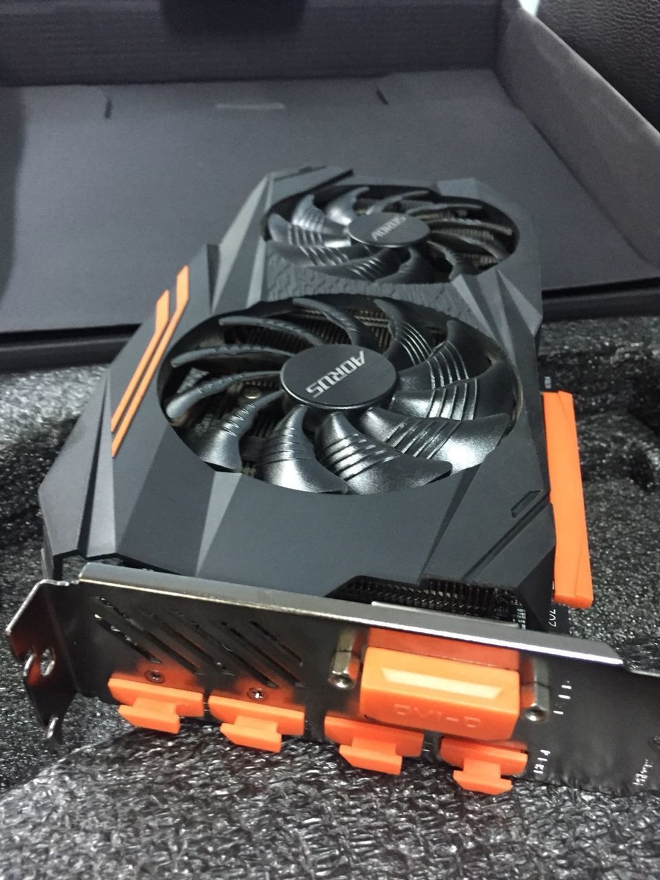 Gigabyte Aorus Radeon RX570 4Gb