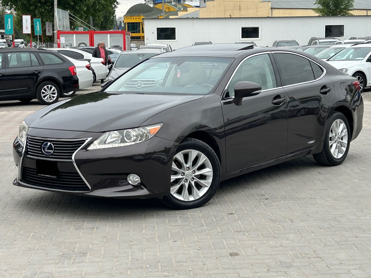 Lexus ES Series
