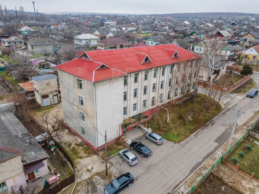 Cladire 4 etaje, birouri, comercial, fabrică,spital