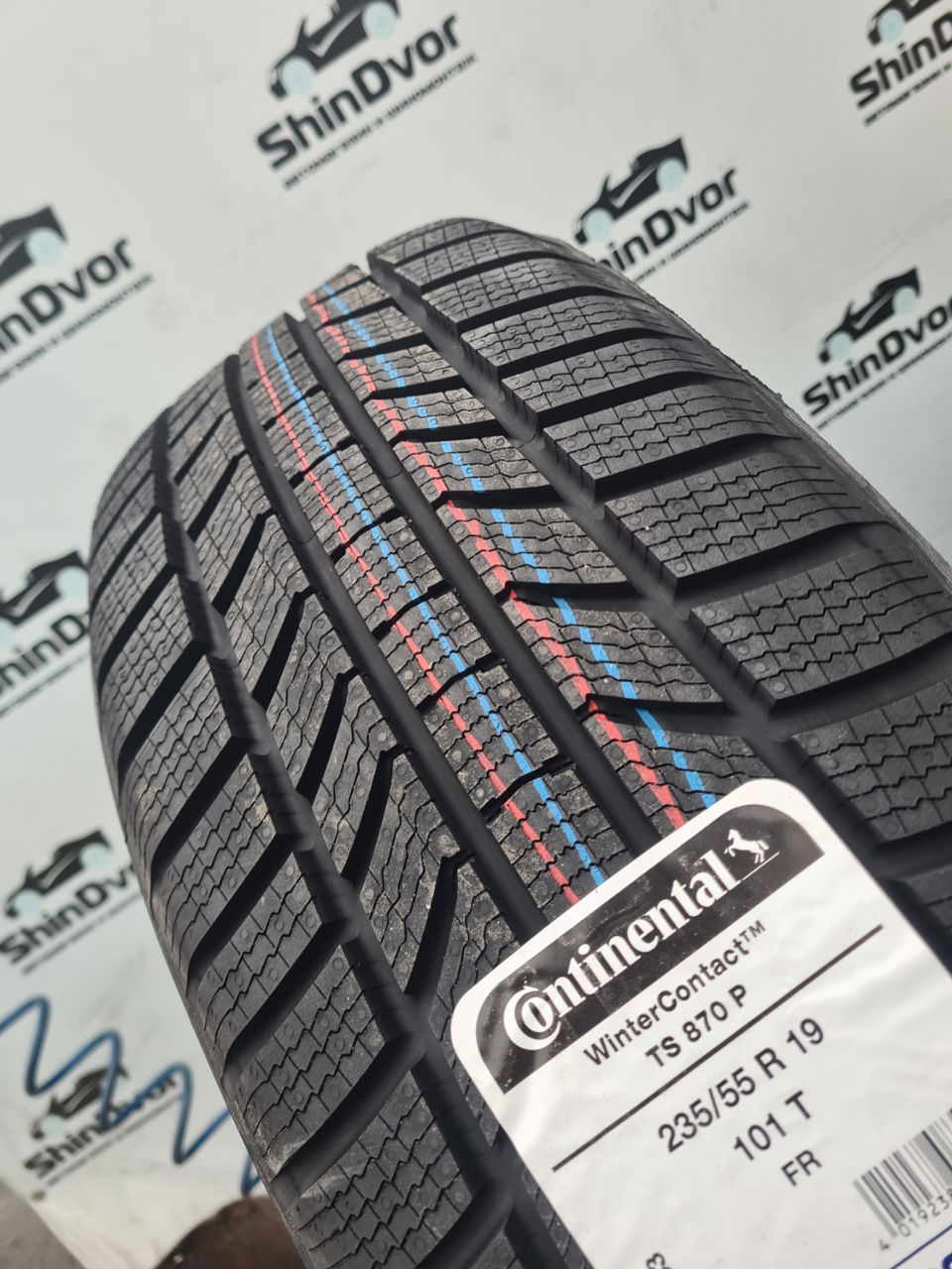 Зимние шины Continental 235/50 R19 - 5330 лей