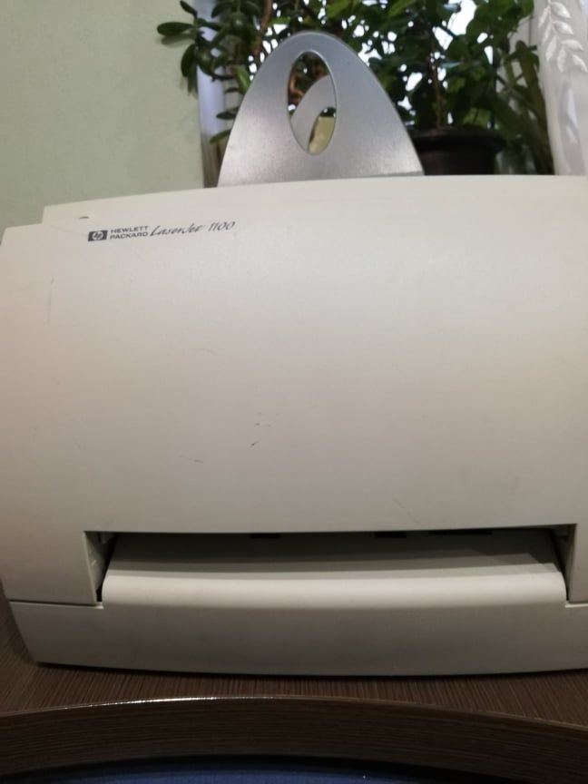 Принтер HP LaserJet 1100