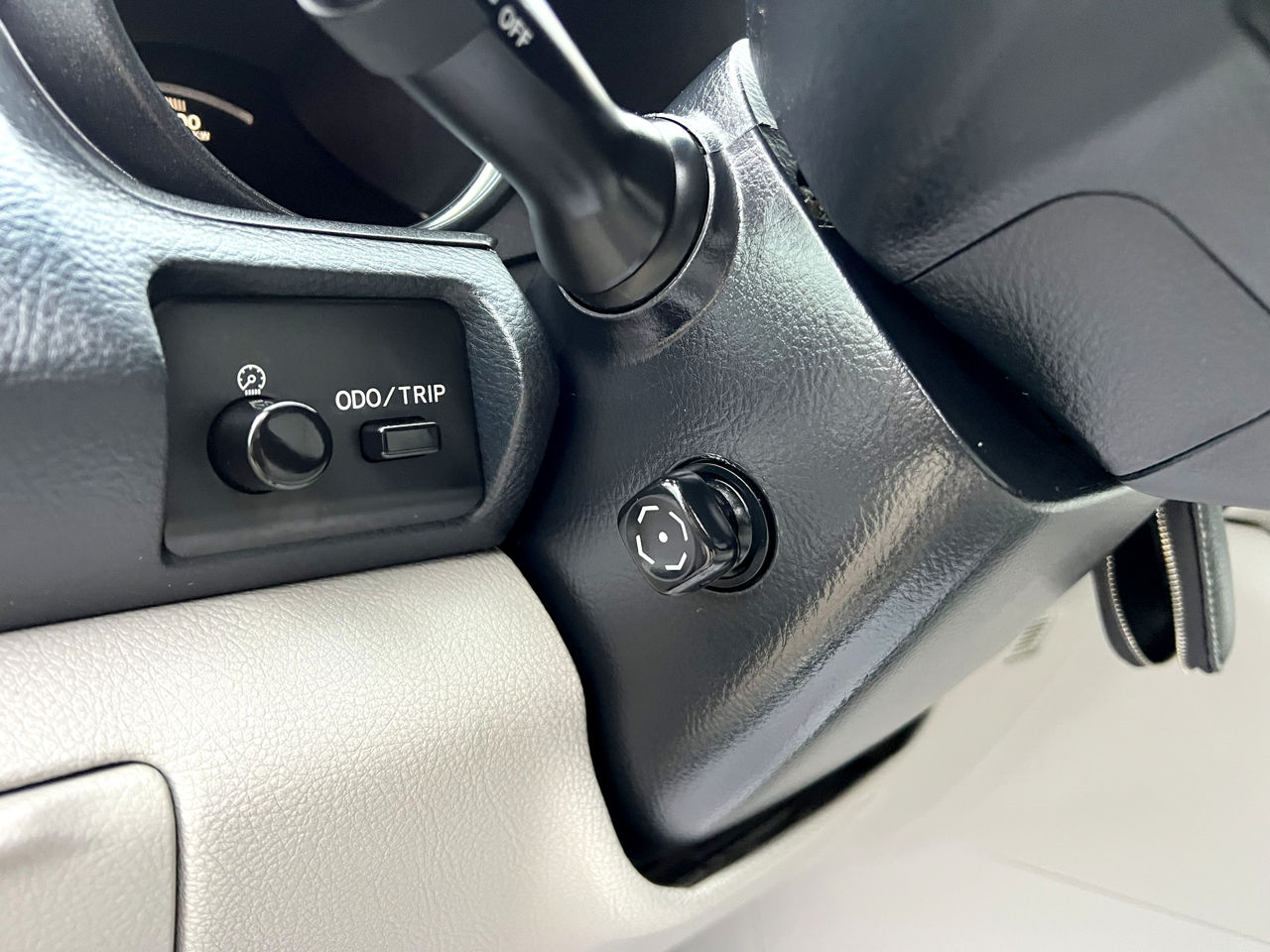 Lexus RX Series an. 2006 cu rulaj 199000 km, Hybrid, 10999