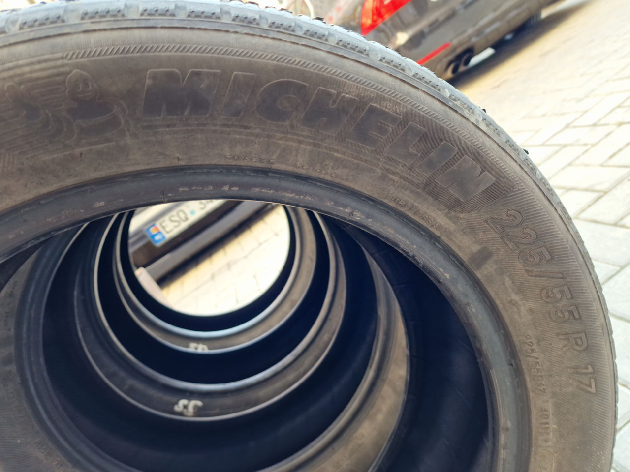 Michelin 225/55/ R17 . 101 V ( C)