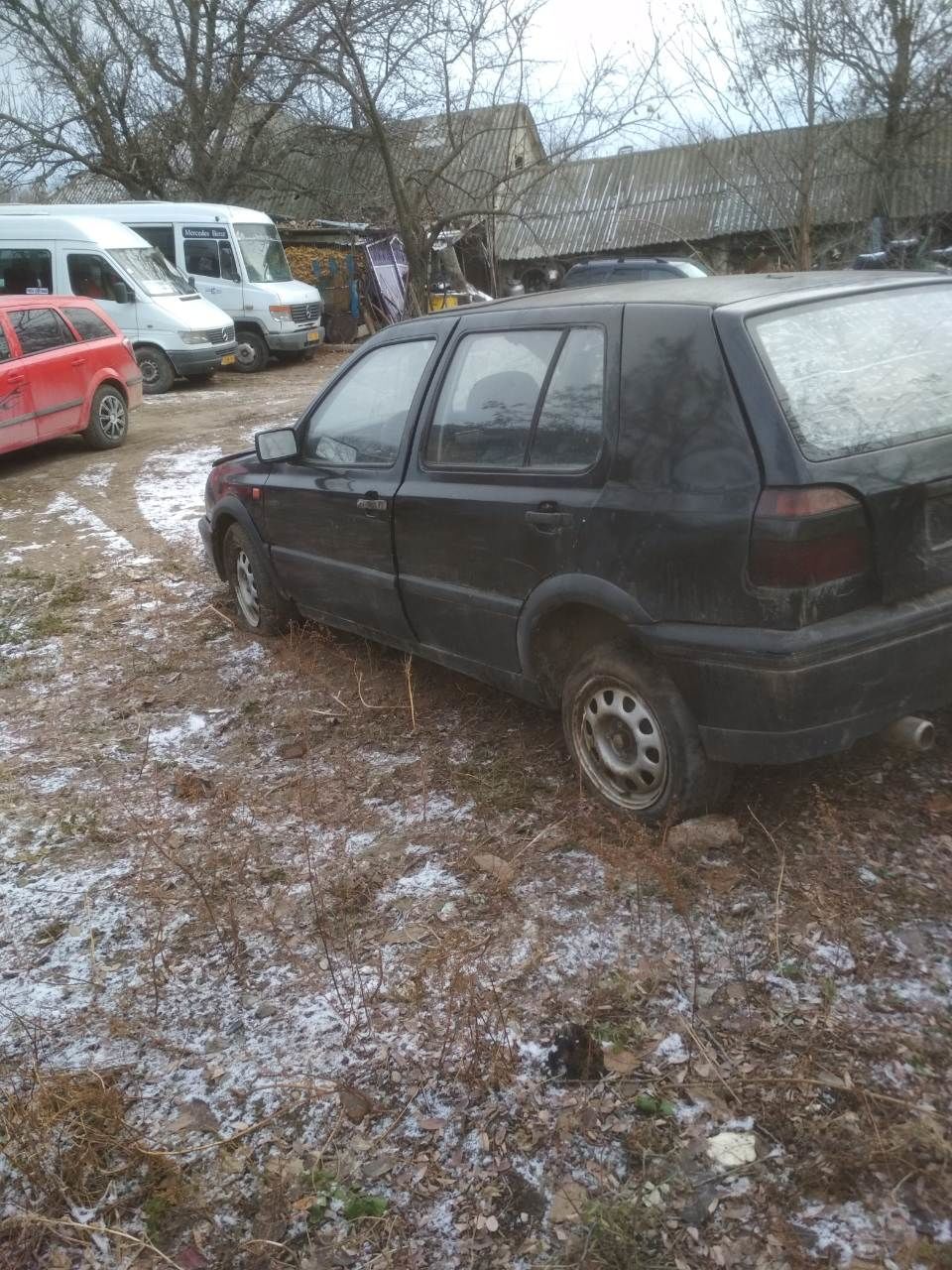 2 masini la pretu de 1500 una cu numere md alta cu numere straine