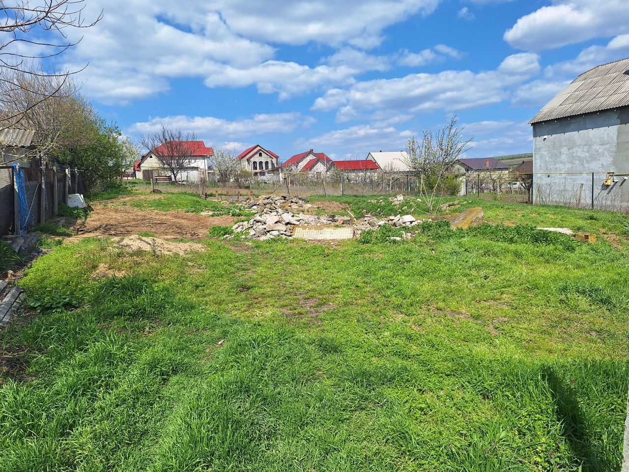 Teren pentru constructii s.Floreni