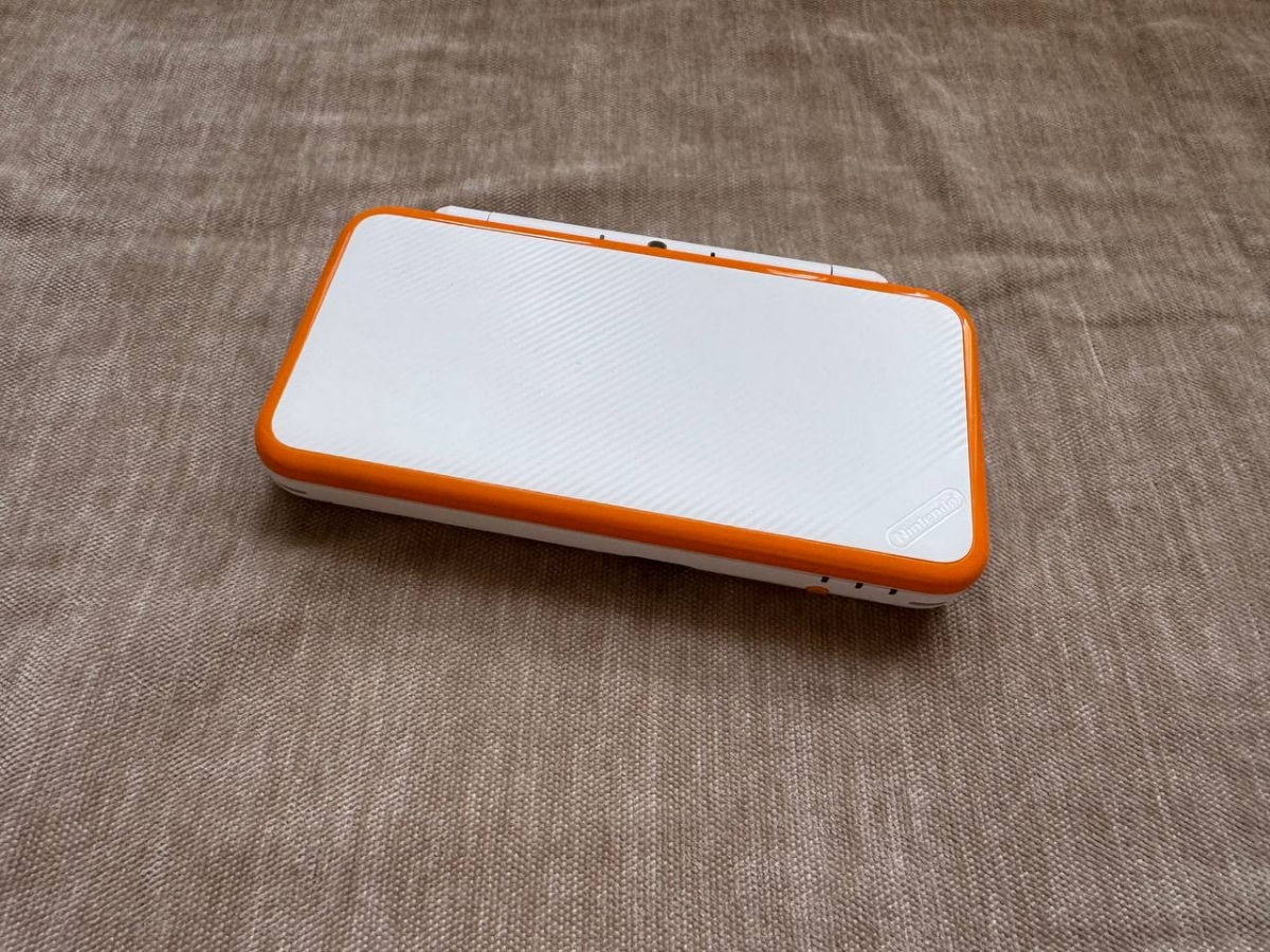 New Nintendo 2DS XL - 4000 лей