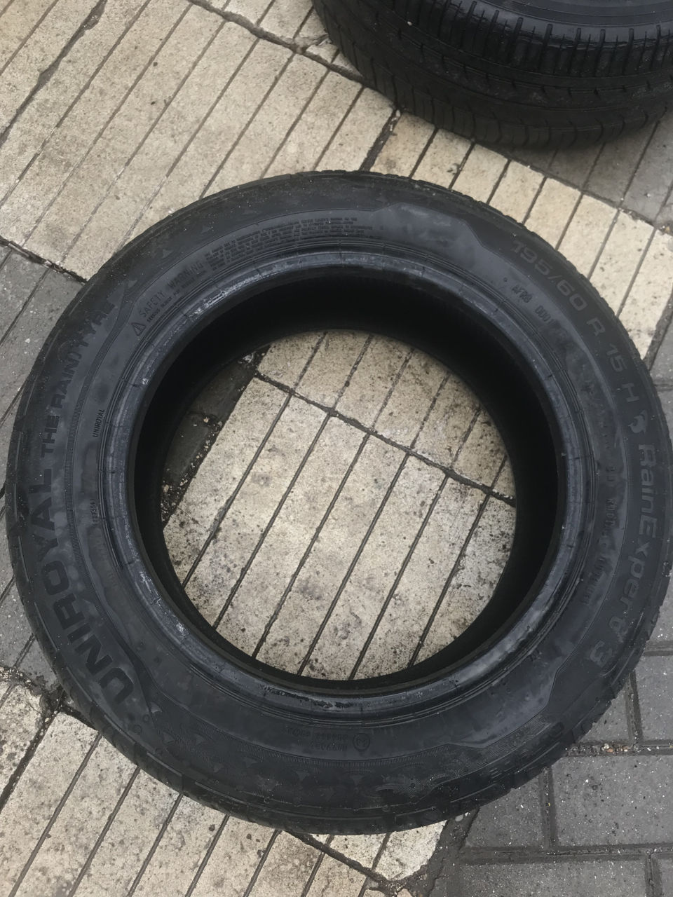 Anvelope la mana a doua 195/65/R15