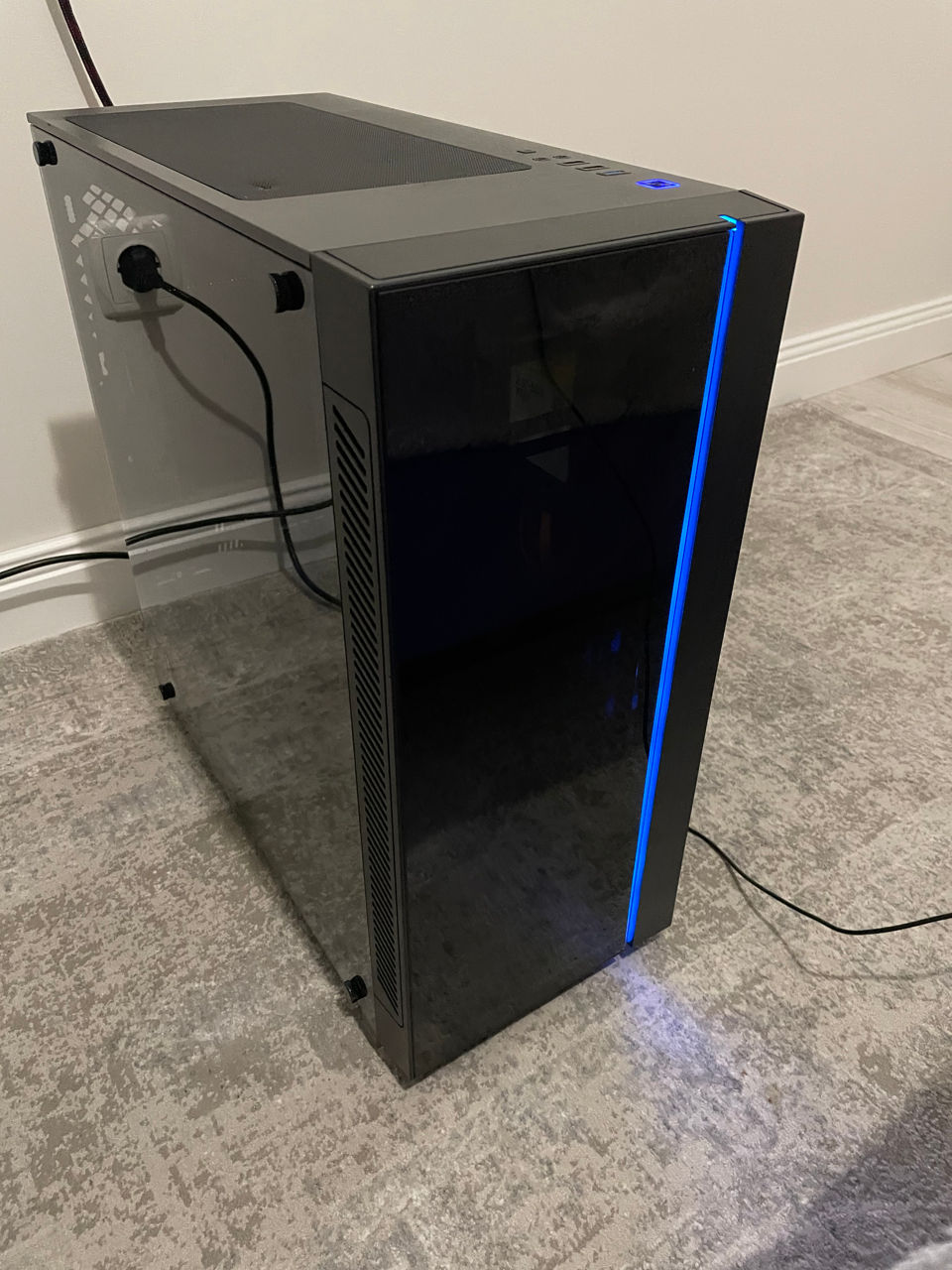 Intel core i7 ram16 radeon 3gb