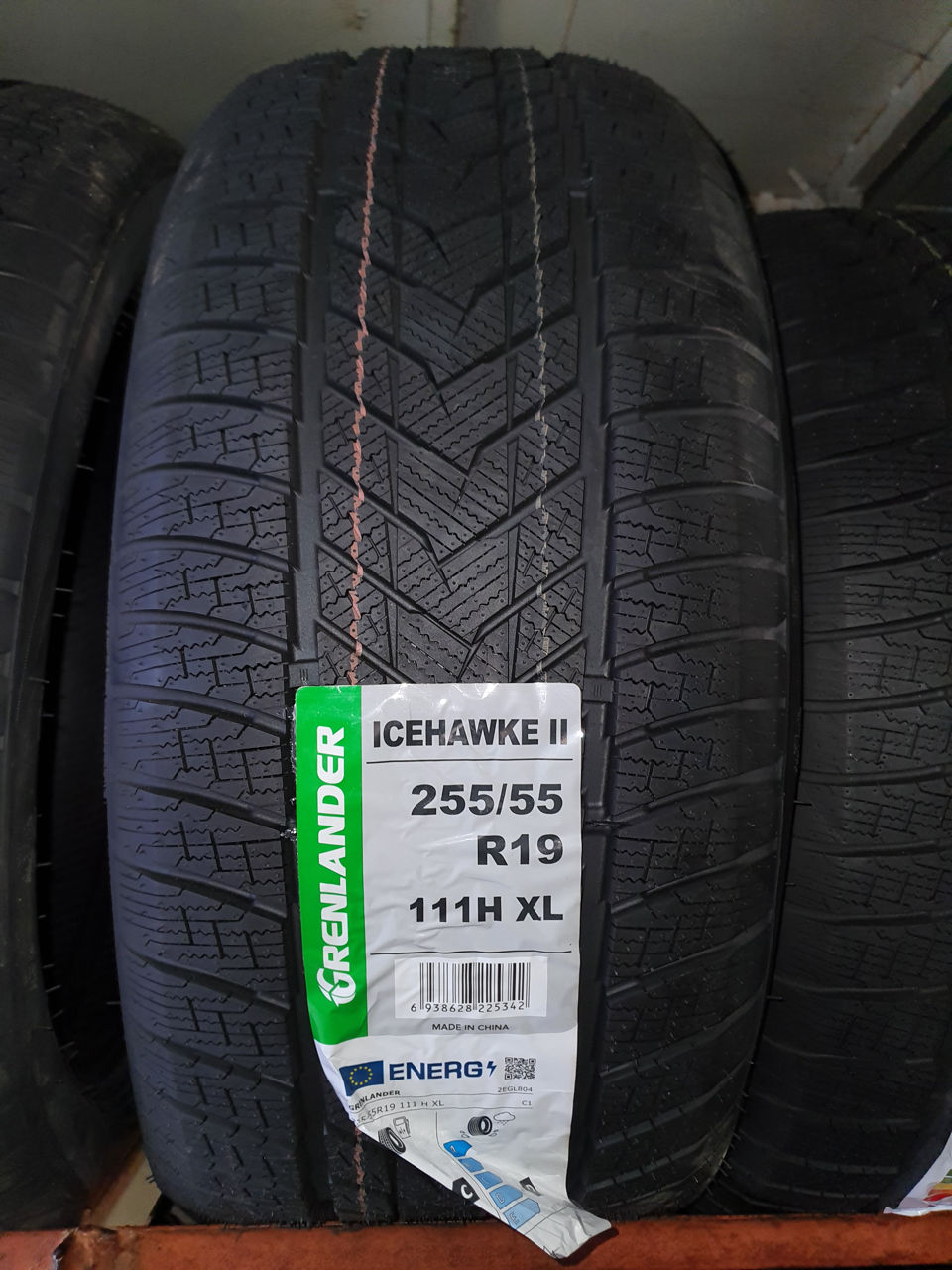 255/55/19 Grenlander