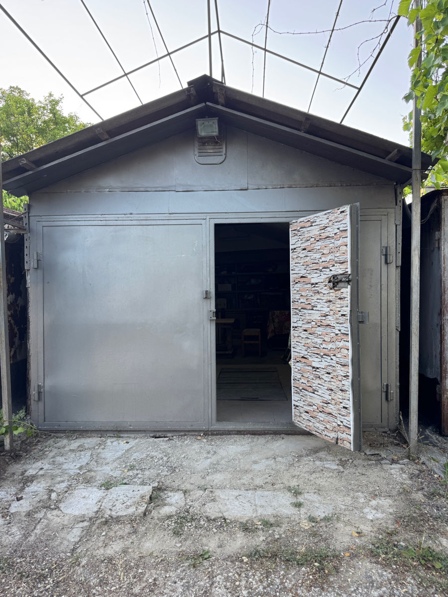 Se vinde garaj capital ГСК 13